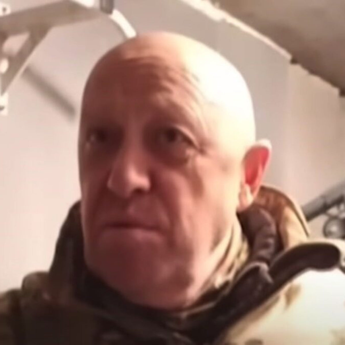 Wagner Chief rants in front of his dead forces