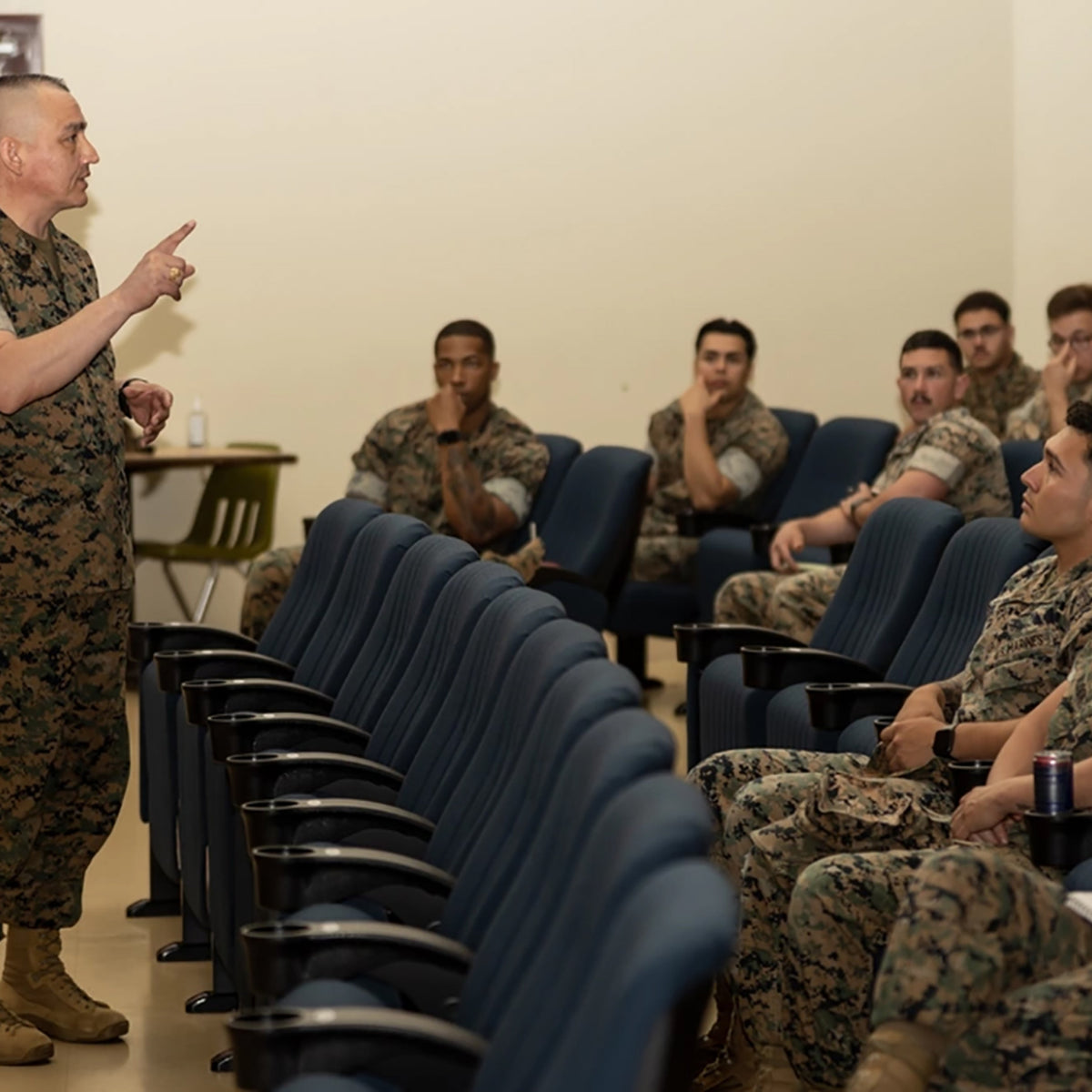 US military targets ‘vulnerable’ groups with recruitment ads